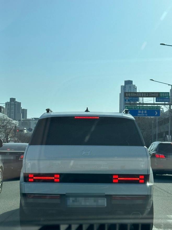 “몰랐는데 4만원 날아갔다고?” 방향지시등 무심코 바꿨다가 벌금 폭탄 맞는 이유 | 트렌드로