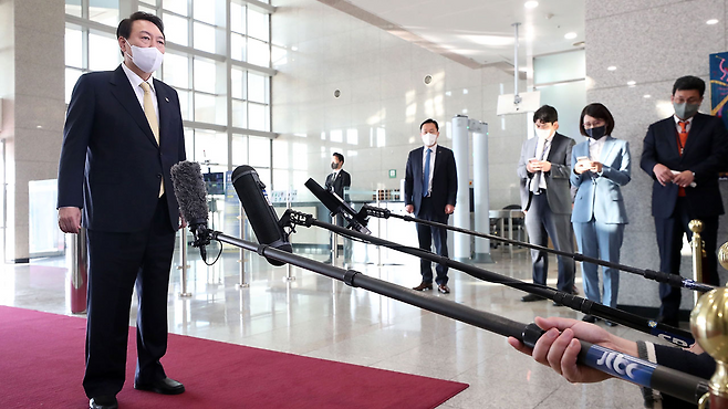 청와대 복귀…수천억짜리 실험의 처참한 결말 [스프]